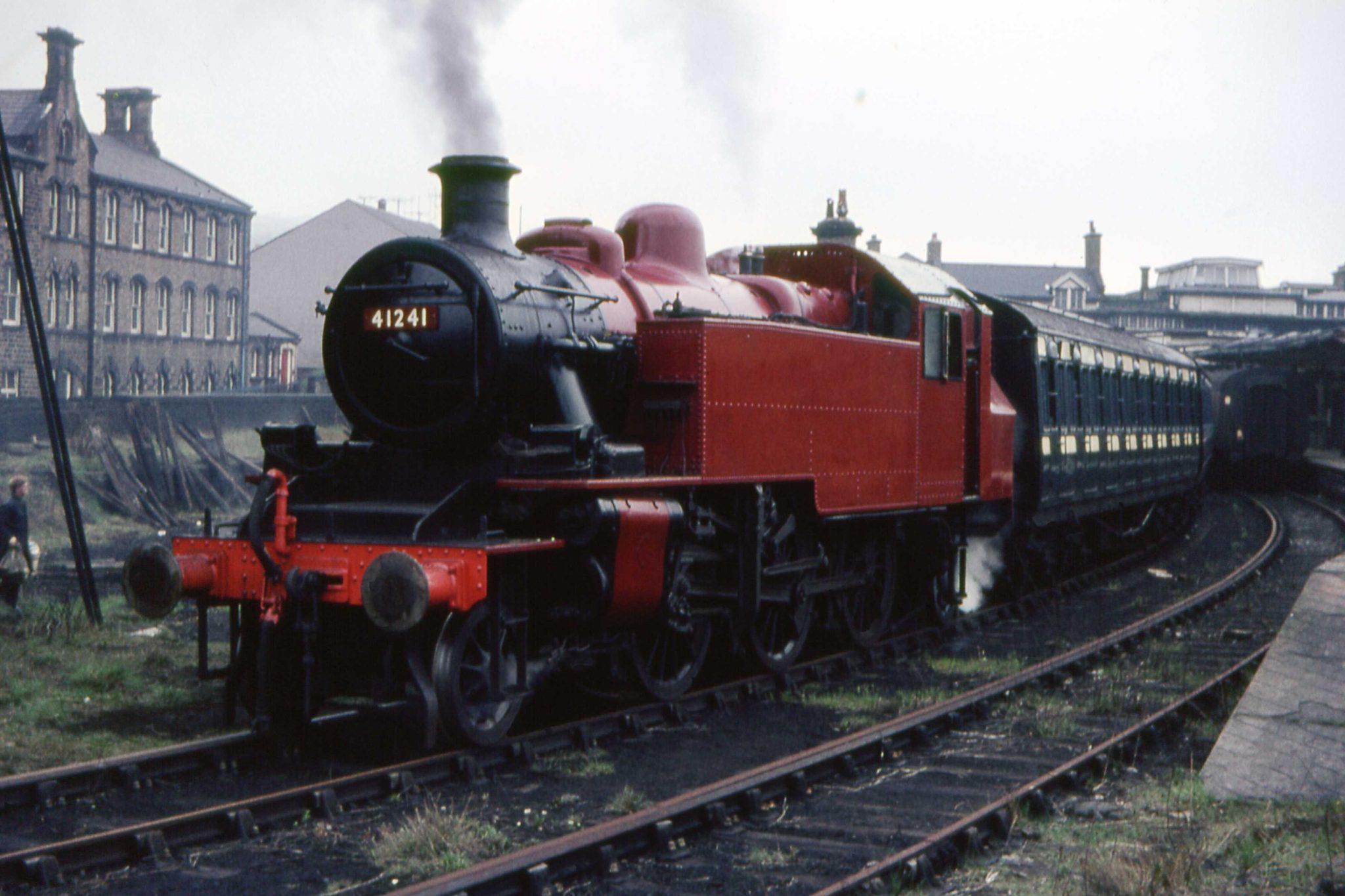 41241 LMS Ivatt Class 2MT 2-6-2T – Keighley & Worth Valley Railway